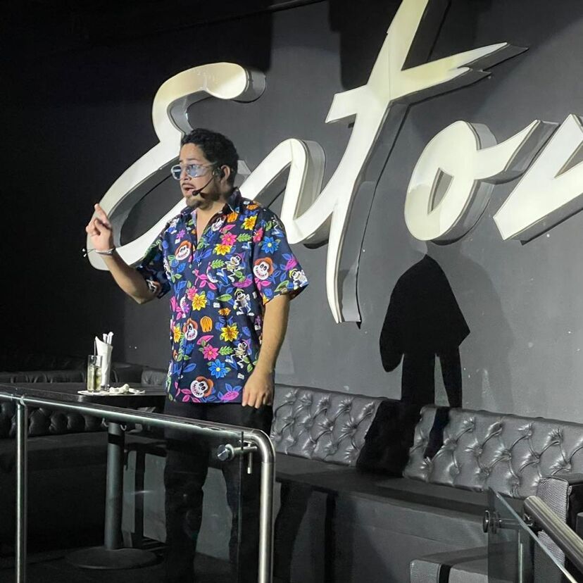 Guía de Hoy | Chaironman en Zagar Comedy Bar Guadalupe